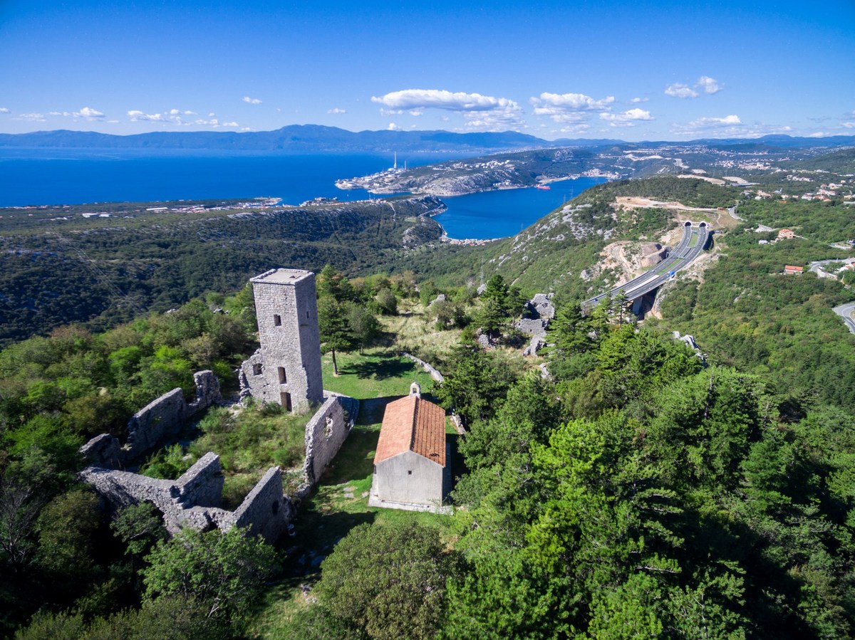 Hreljin, Stari grad Hreljin - Pag.si