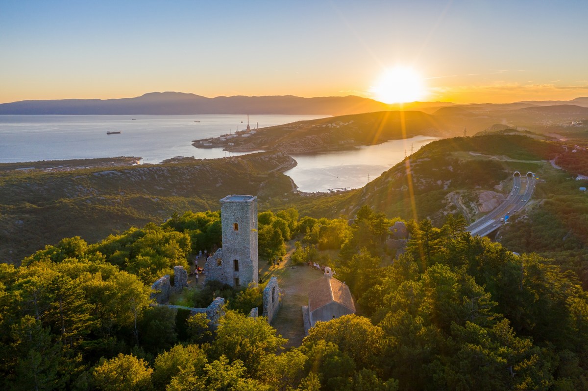 Hreljin, Stari grad Hreljin - Pag.si